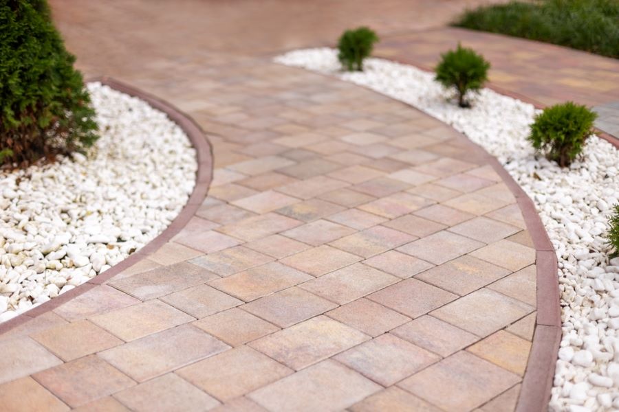 5 sfaturi si recomandari in alegerea materialului pentru pavaj ...